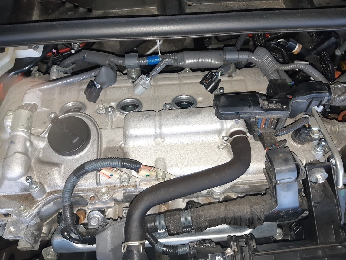 トヨタ プリウス ZVW30 ハイブリッド車 スパークプラグ交換 CVTF交換 会津若松 燃費向上 温暖化対策: 【会津】 車屋 空手 【福島】 ブログ